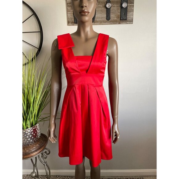 Cue | Dresses | Cue Fit Flare Mini Dress Red Size 6 | Poshmark